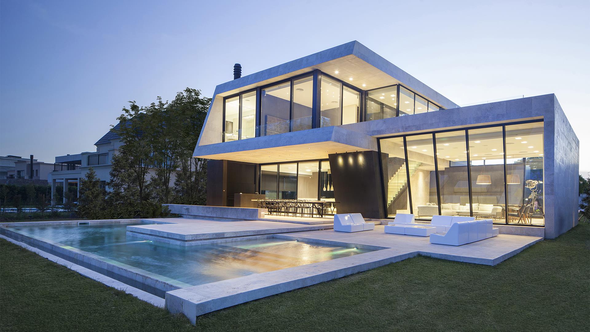 Project Marble House in Cotto d’Este Porcelain Stoneware